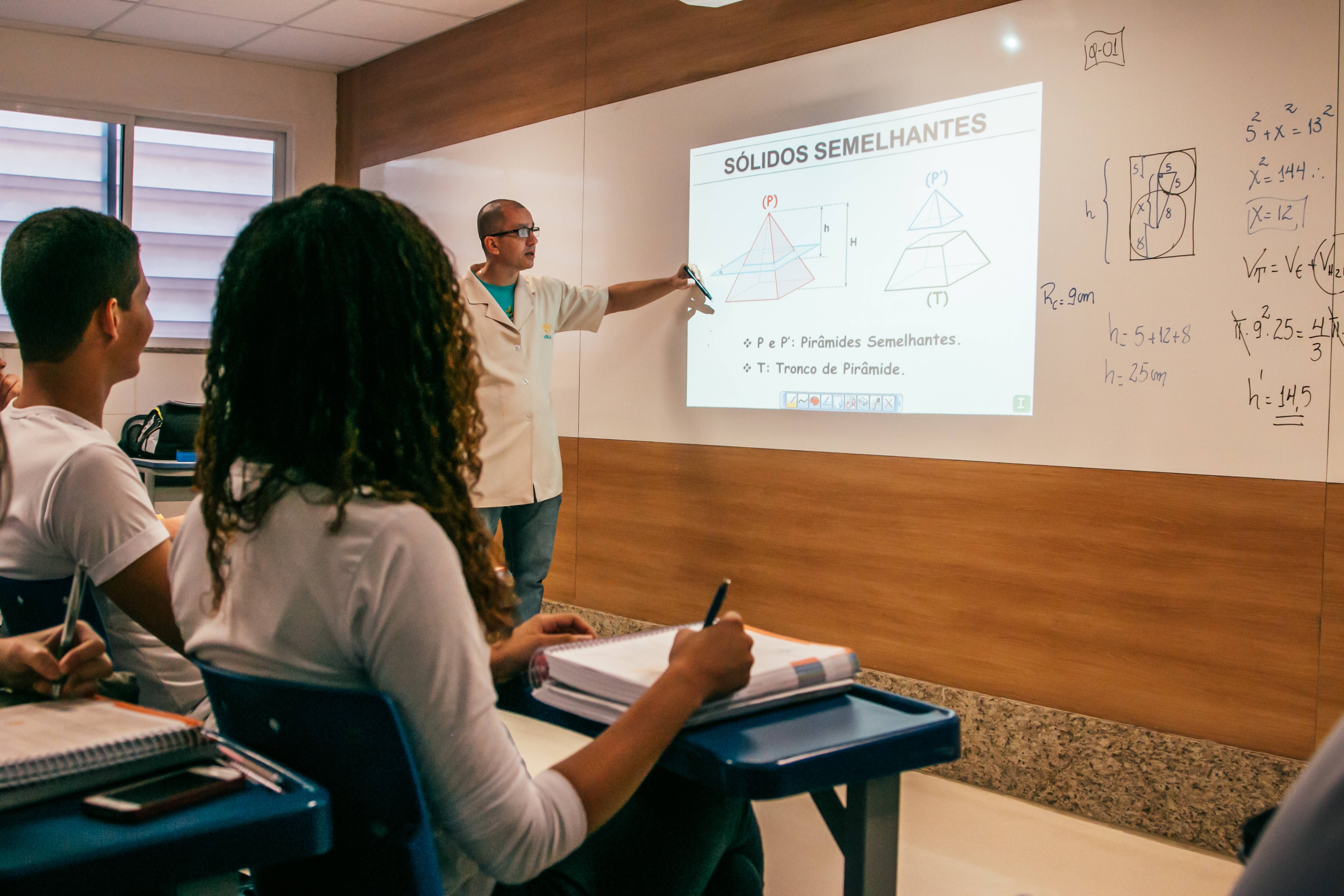 Sala de Aula - Ensino Médio - Villa | Campus de Educação | Salvador