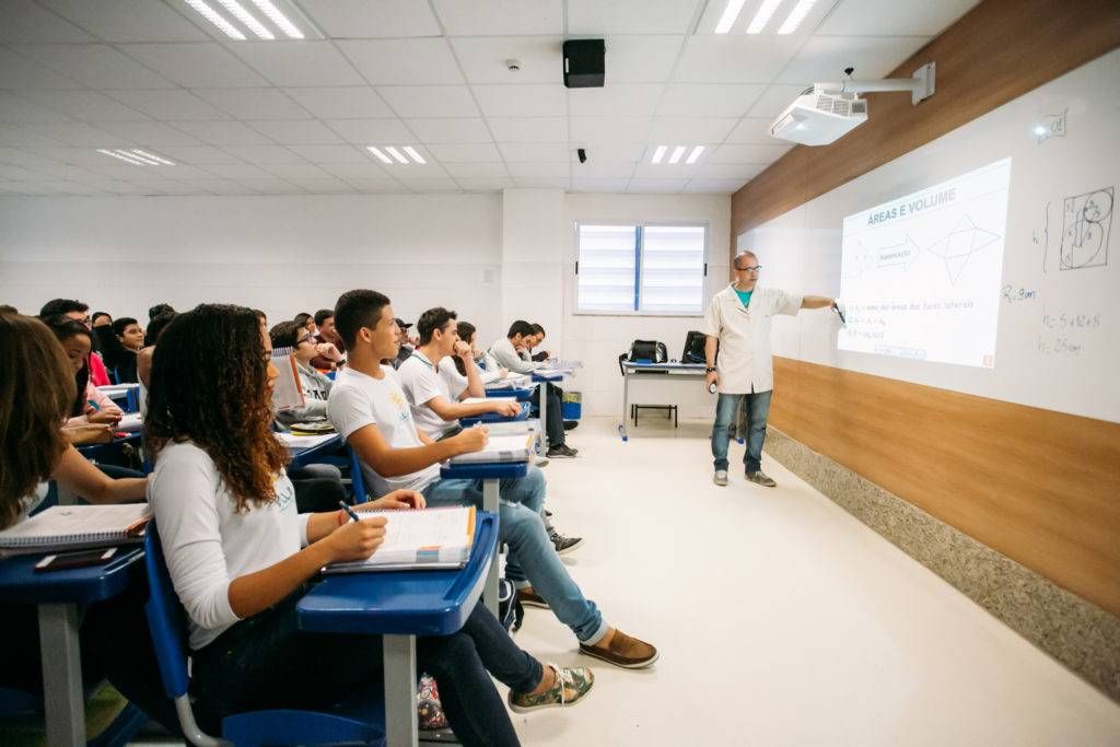 Sala de Aula - Ensino Médio - Villa | Campus de Educação | Salvador